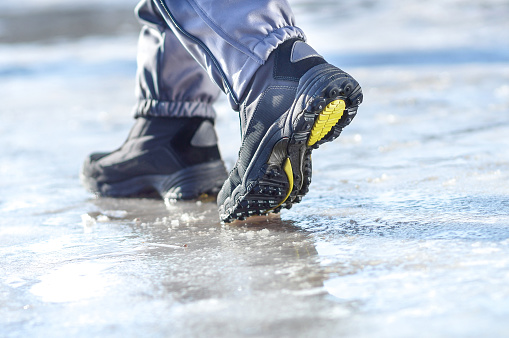 With The Winter, Comes Snow, Ice and Slip and Fall Accidents : Law ...